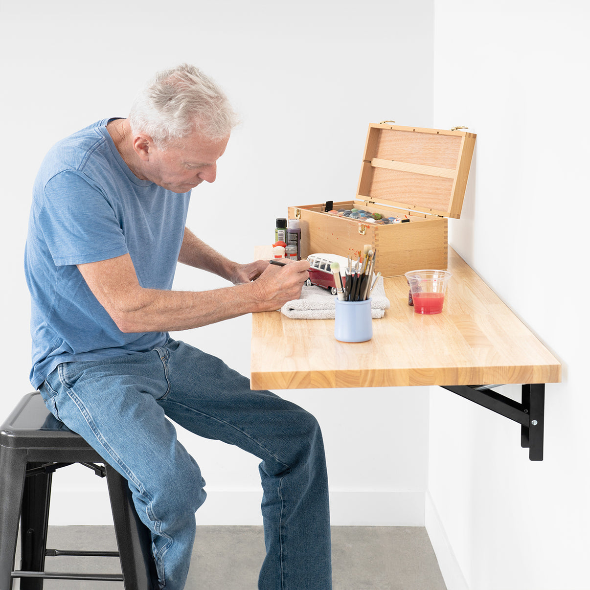 SafeRacks Wall Mounted Folding Worktop for Workshop & Garage